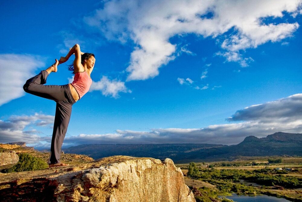 Conoce y practica los cinco principios Yamas y mejora tu Yoga